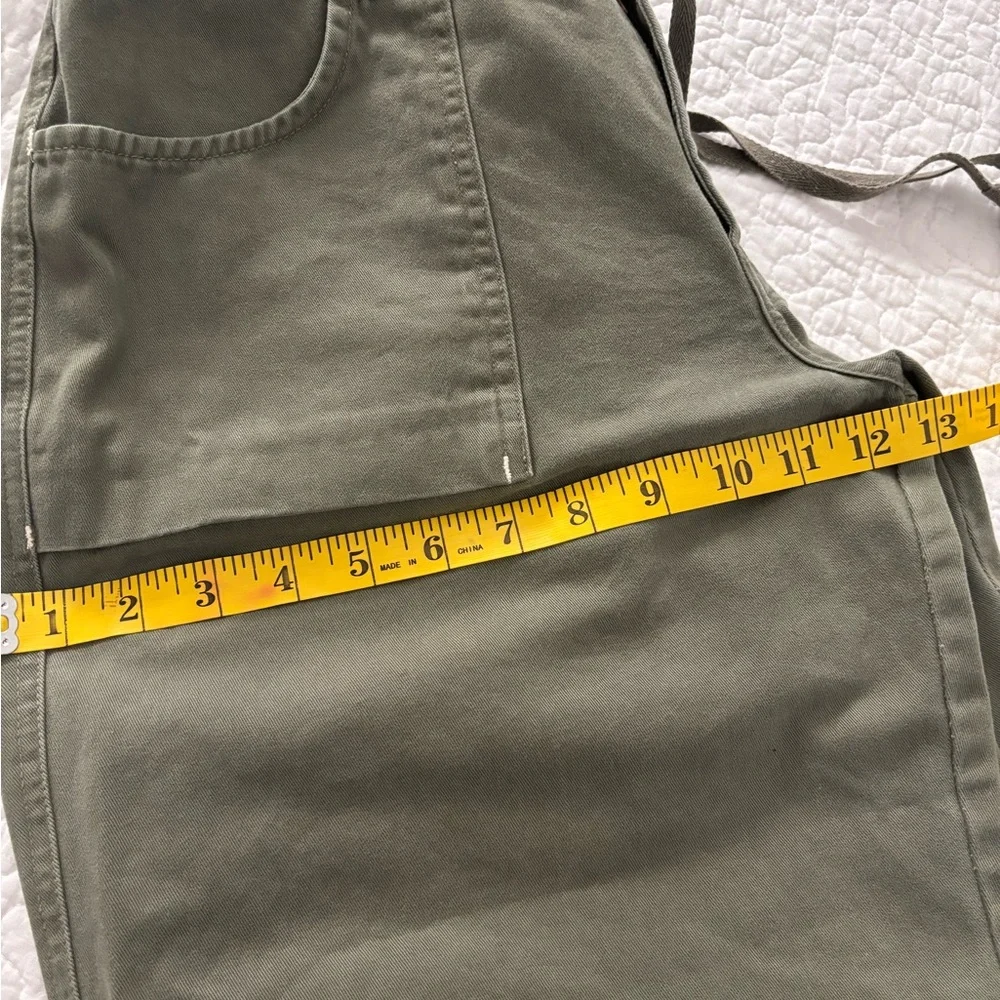 Pants & Jumpsuits | Riveted Bylee Capri Utility Pants Size1m Army Green ...